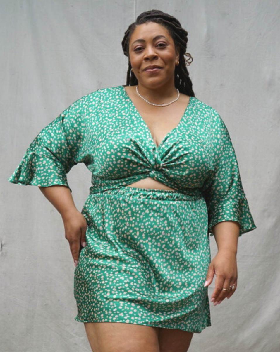 “Lorea” Twist-Front Cropped Blouse in Painted Silky Dot – What Lo Wants